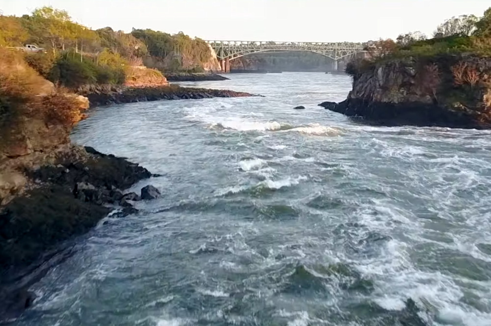 A folyó, amely naponta kétszer visszafelé folyik – Természetismeret Magazin